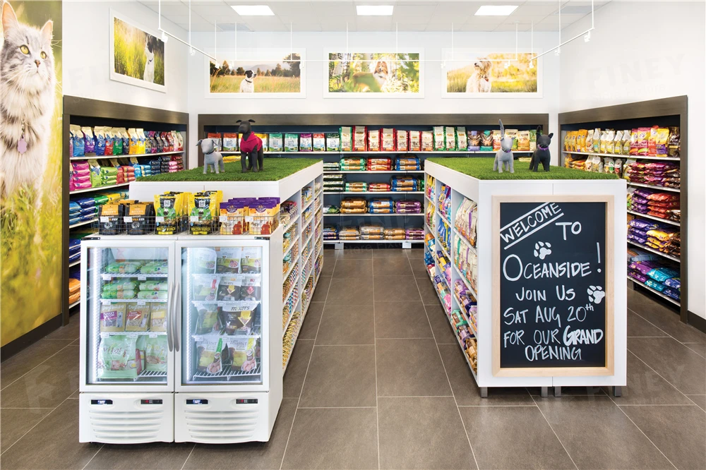 Modern Pets Shop Interior Layout Design - Customized Display