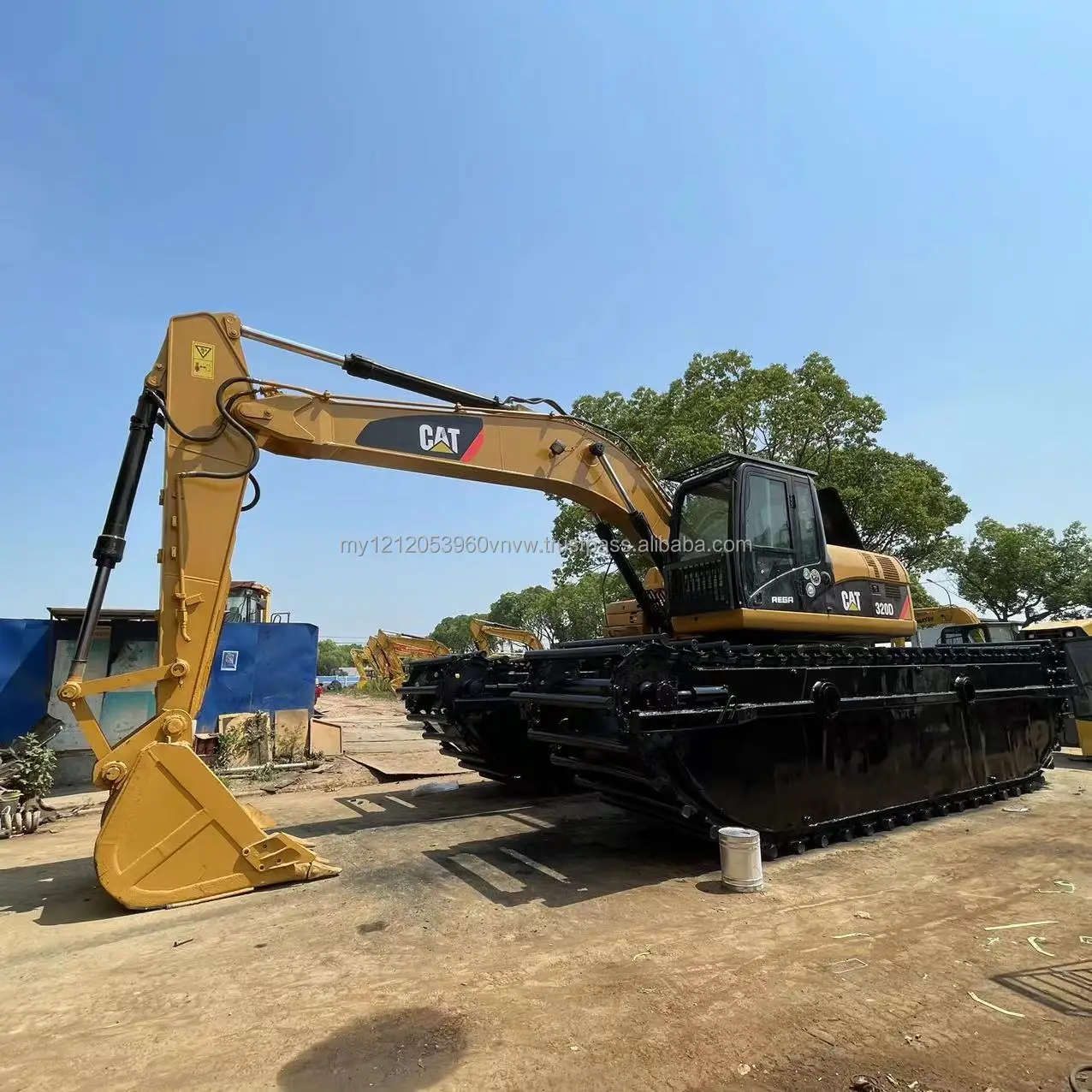 Hot Sale Used Cat 320d2 Amphibious Excavator At Low Price - Buy Hitachi ...