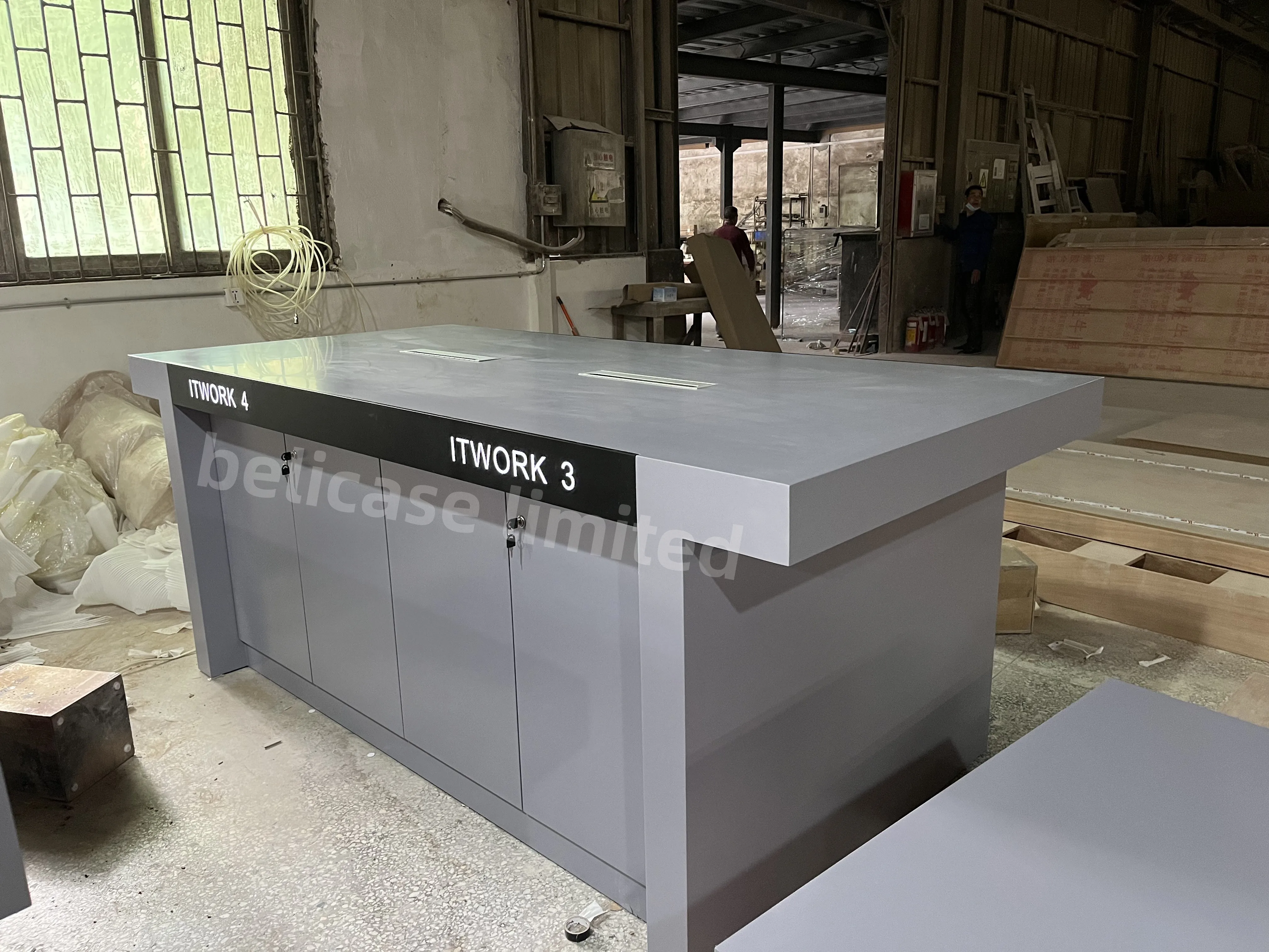 Modern Computer Shop Interior Design Pc Store Fixtures Retail Laptop ...