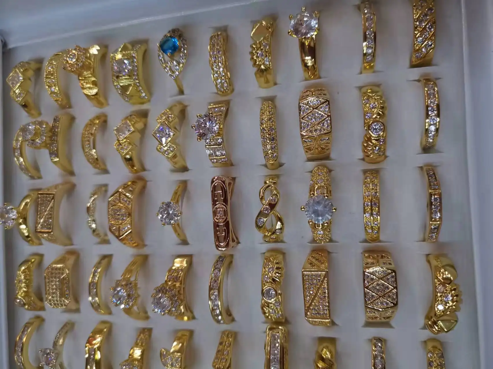 Wholesale Women's Zircon Oxide Ring - Geometric Stone Jewelry