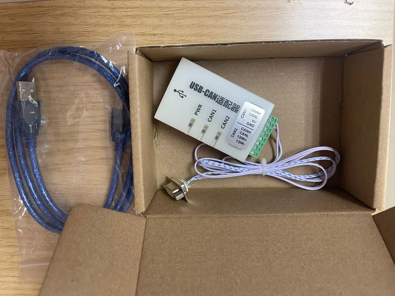 USB to CAN Communication Module for Testing Robot Joints