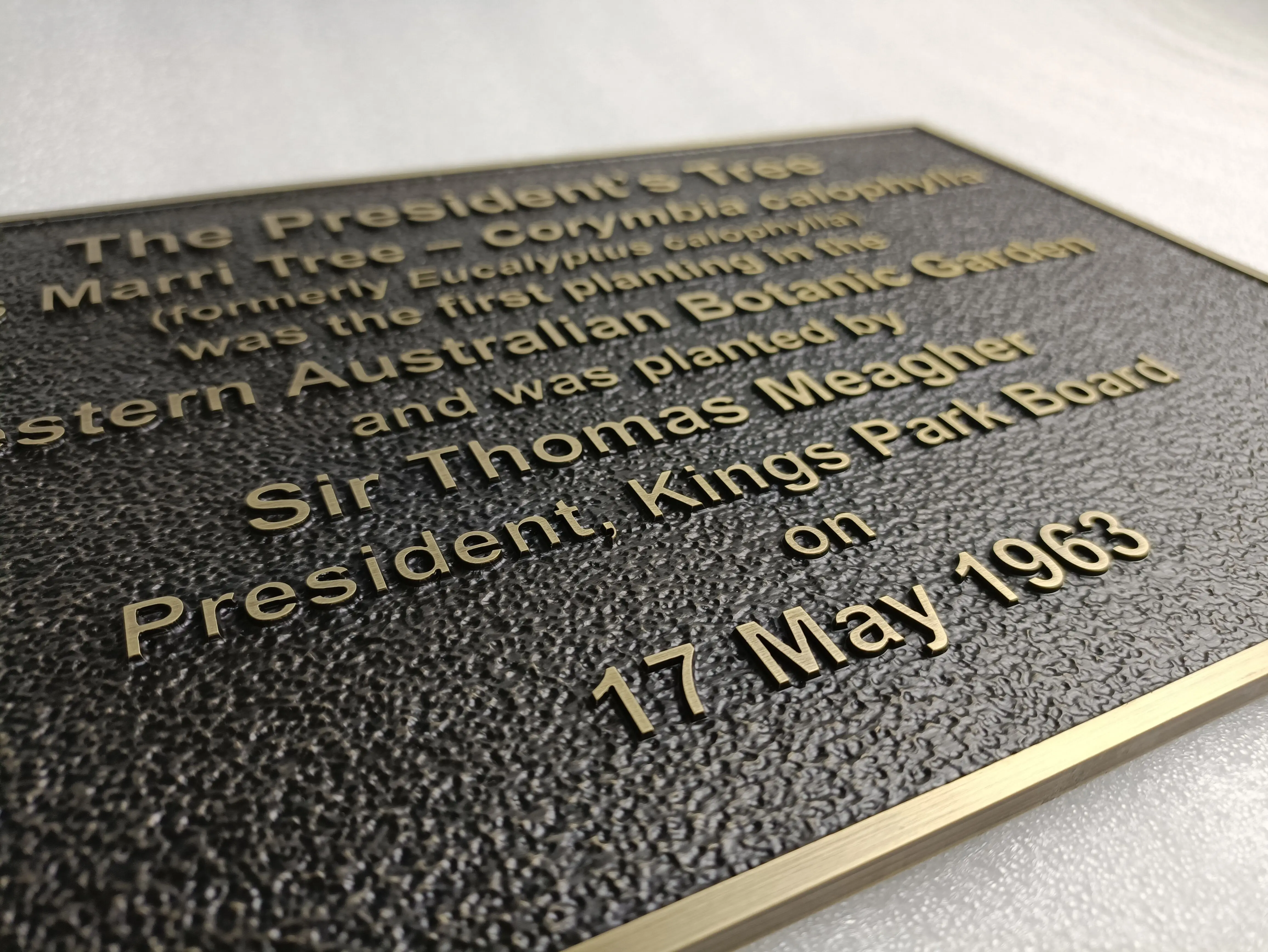 Plaque Signboard Custom Sign Antique Led Illuminated Sign Plaque Villa ...