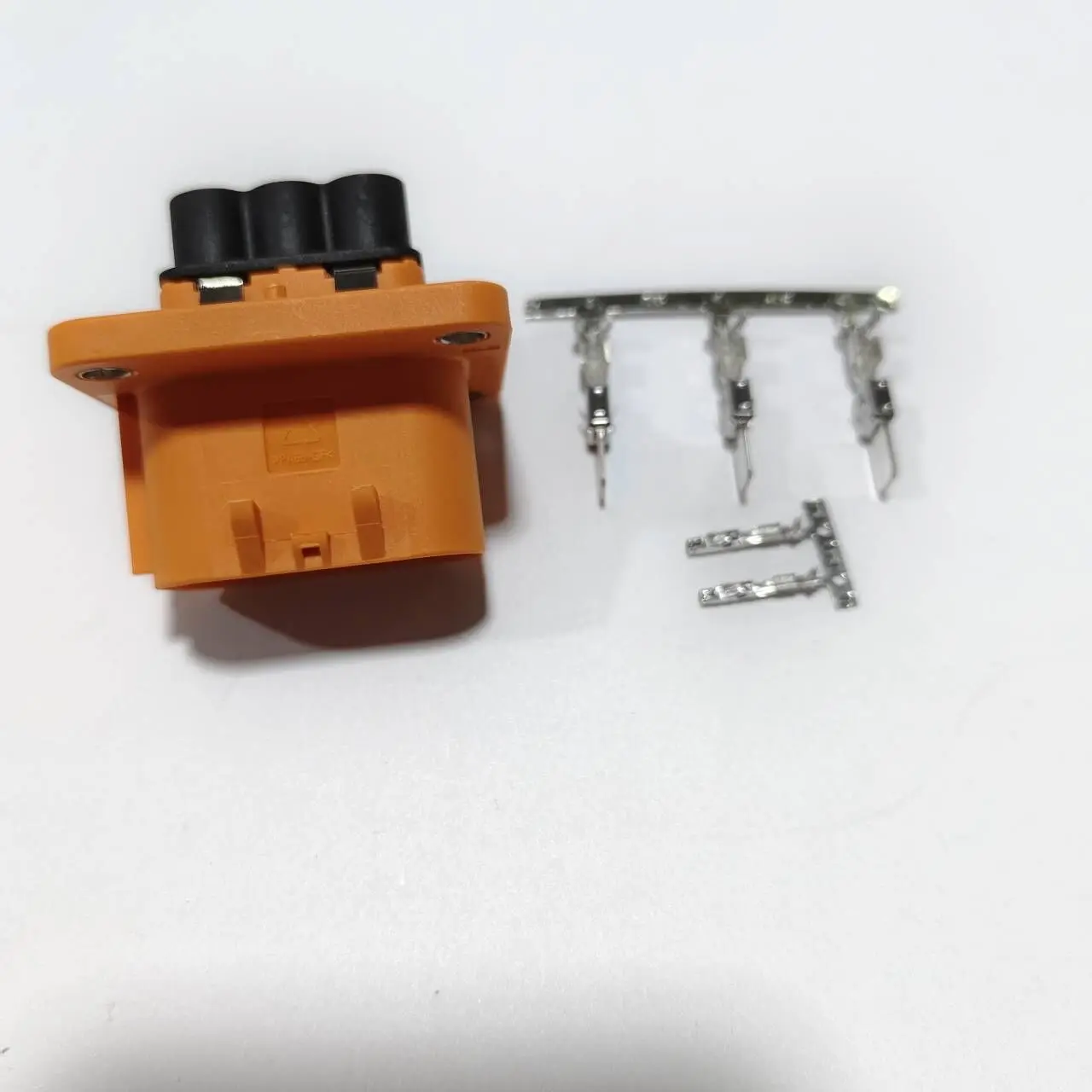 HVIL EV Battery Connectors - High Voltage Safety Lock
