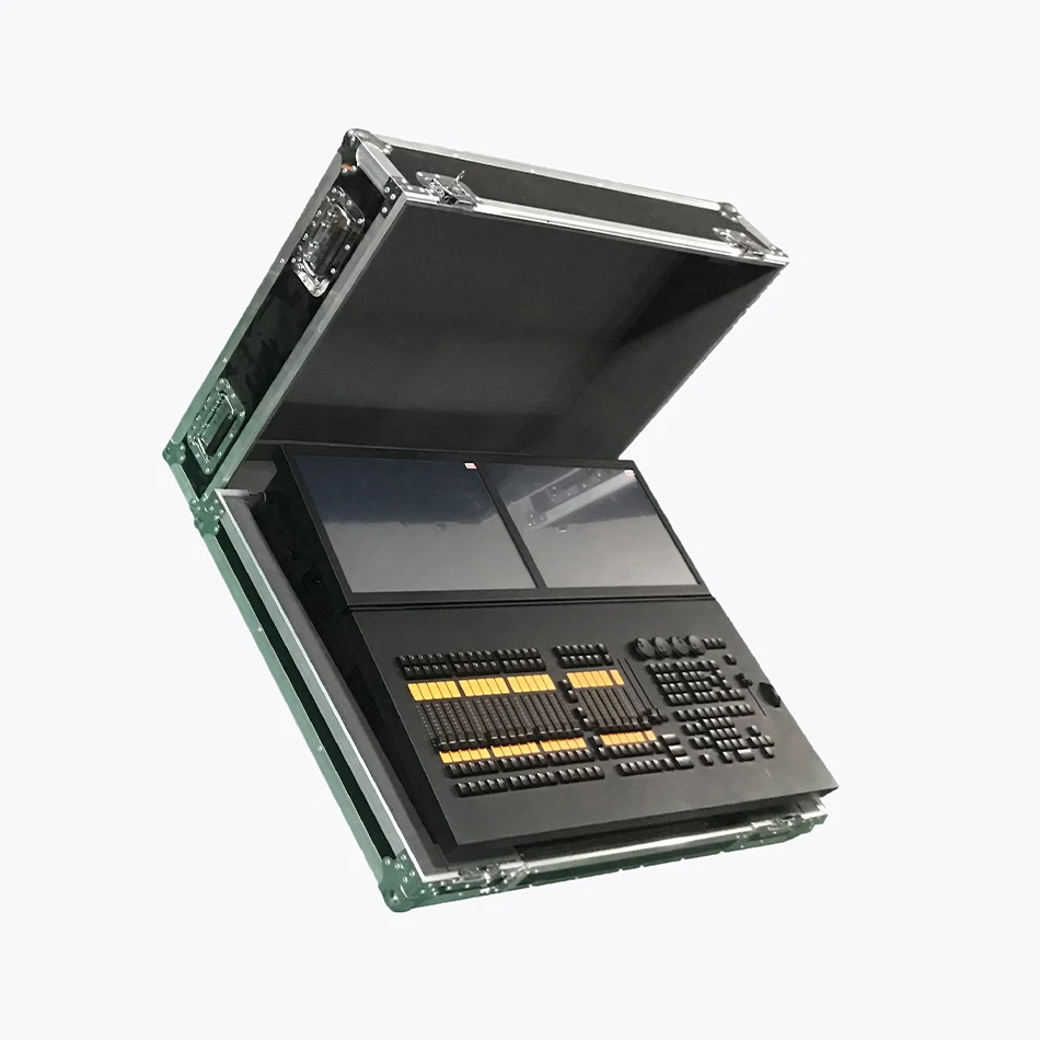 DMX 4096 Magicq MA Compact Console Q0 Black Horse - Manual DMX Lighting ...