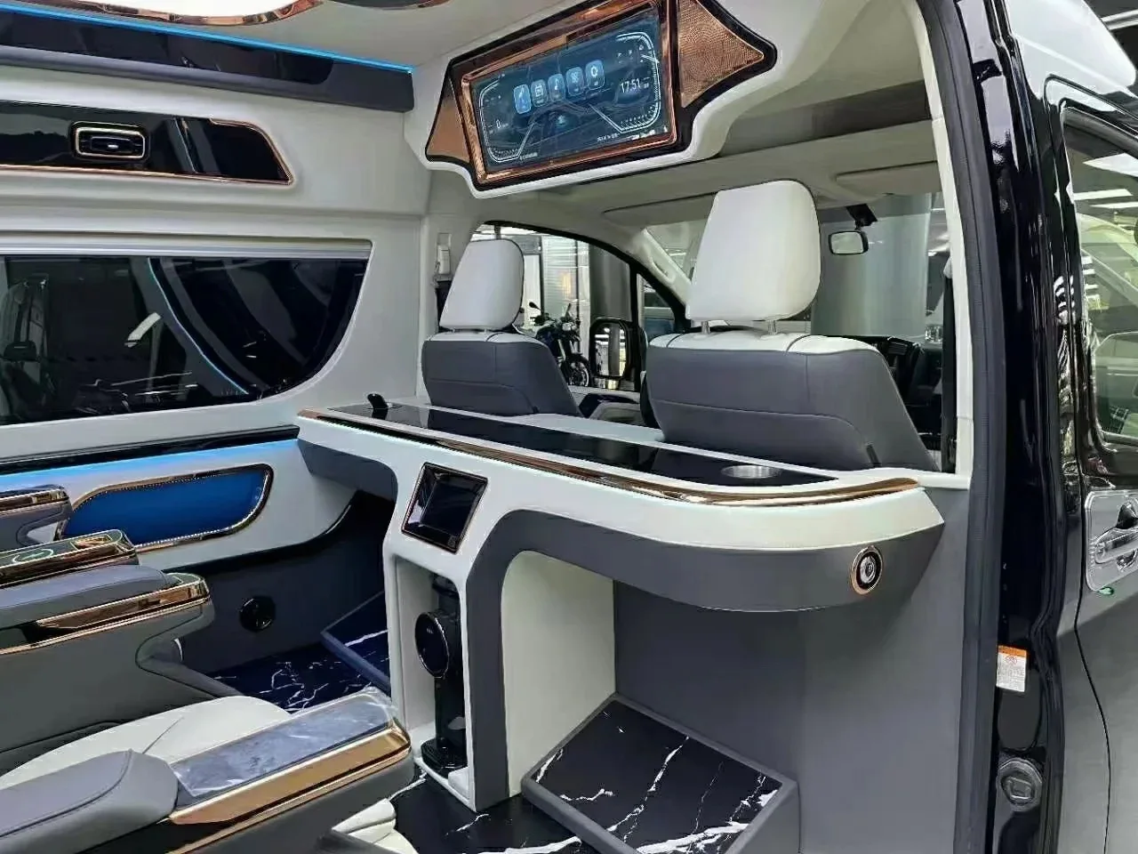 Spots Goods Toyota Hiaces Bus 9 Seaters Hiace 300 Used Toyota Hiace Van ...