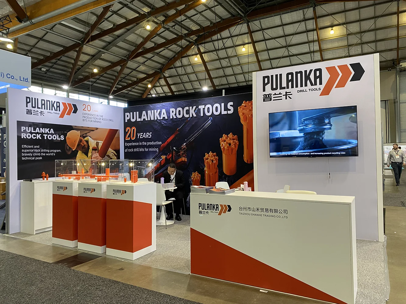 76 Mm* 3000mm API 2 3/8 Reg Thread Drill Pipe for Rock Drilling