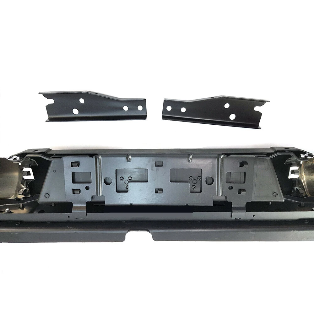 Auto Parts Body Kit - Car Rear Bumpers for Nissan Navara 2015