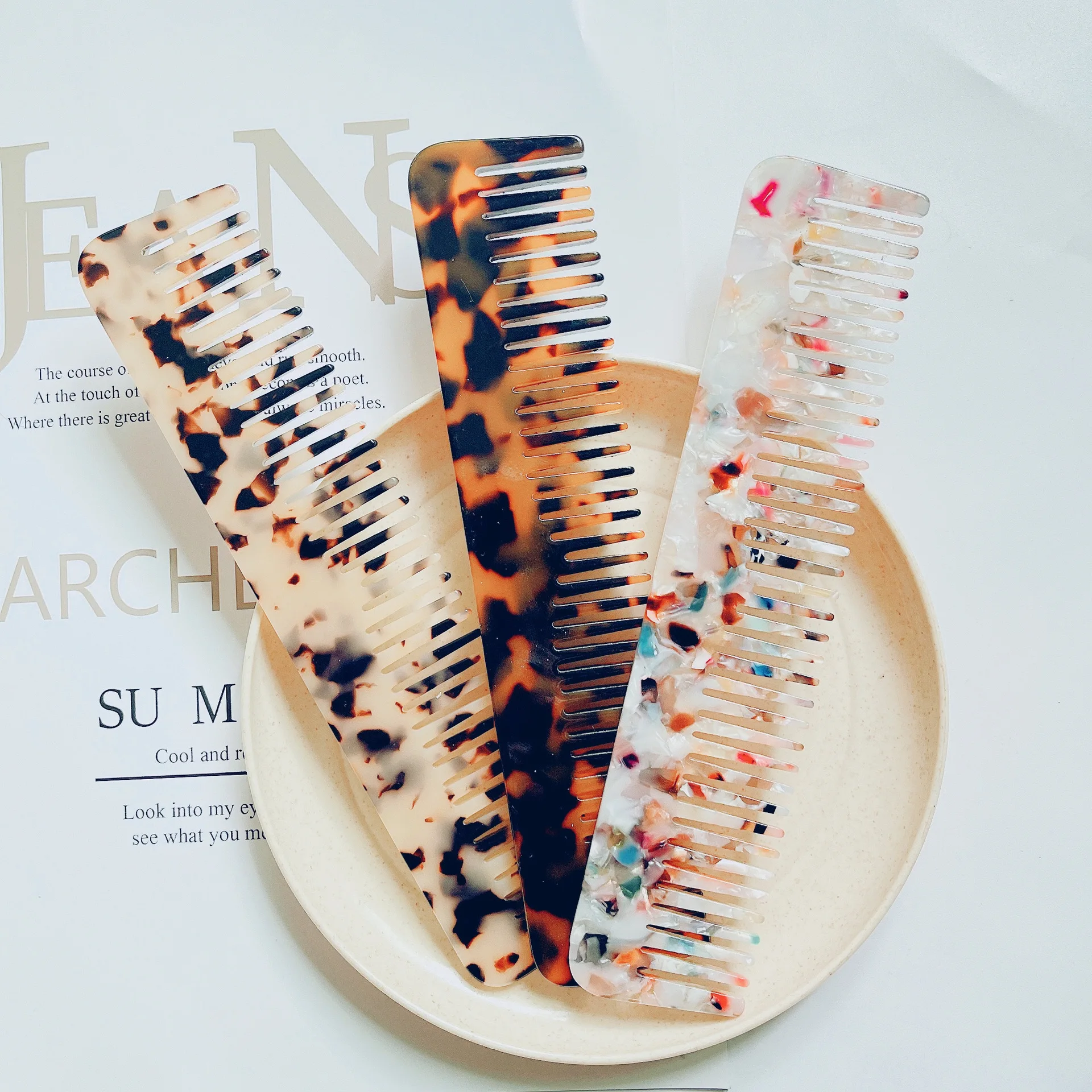 18cm Anti Static Detangling Acetic Acid Hair Comb Portable Leopard ...