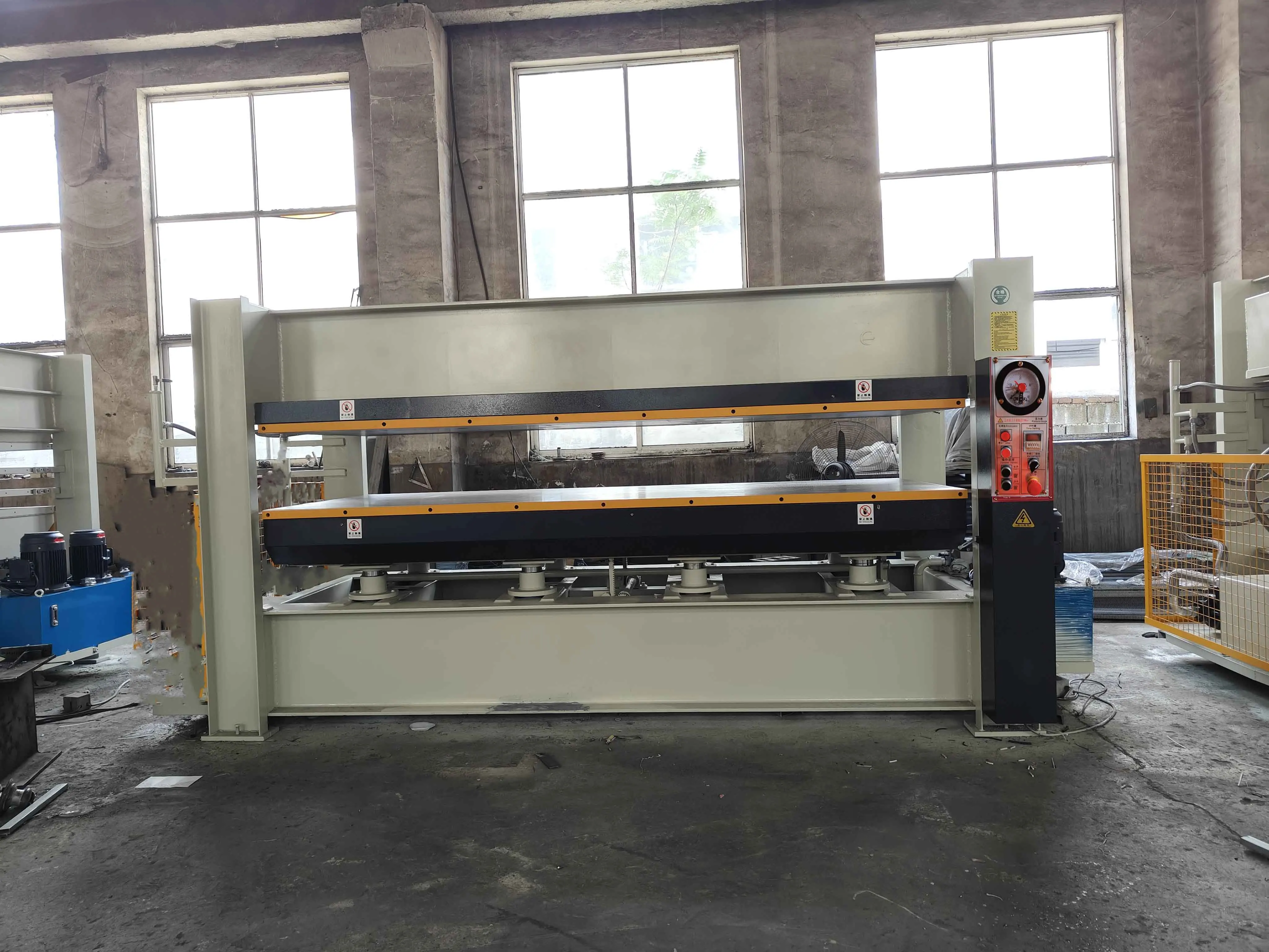 Melamine Veneer Wood Door MDF Hydraulic Cold Press Machine Formica ...