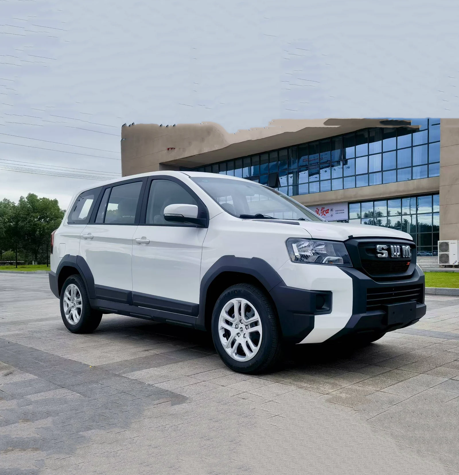 Swm Swing Tiger G03 Suv 1.5l 5-door 7-seater 116 Hp L4 Automatic Gearbox Awd Drive Rear Camera ...