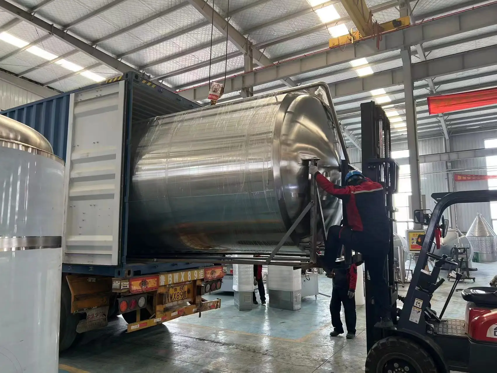 20000 Liters Cooling Jacketed Fermentation Tank Beer Fermenter Unitanks ...