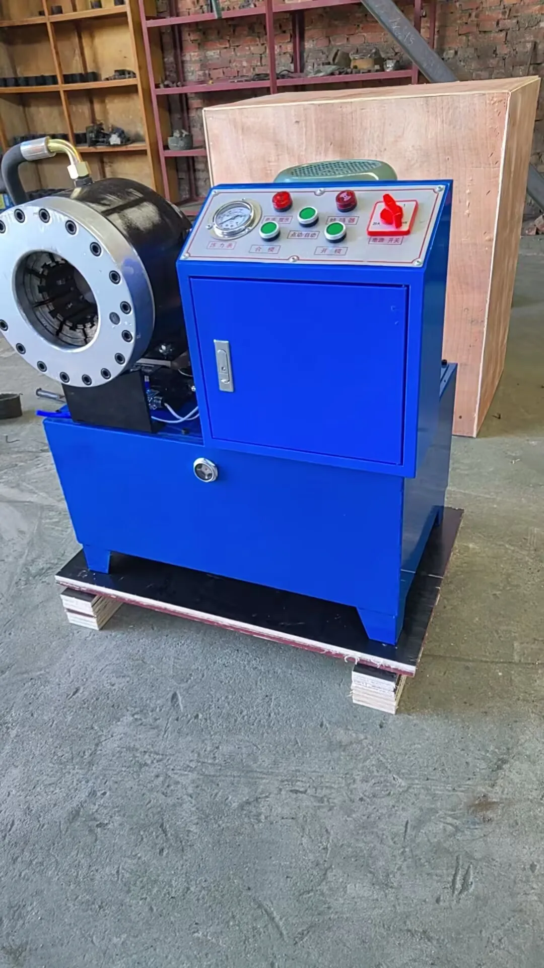 Automatic Hydraulic Custom Pipe Shrinking Machine Multi-type Round Pipe ...