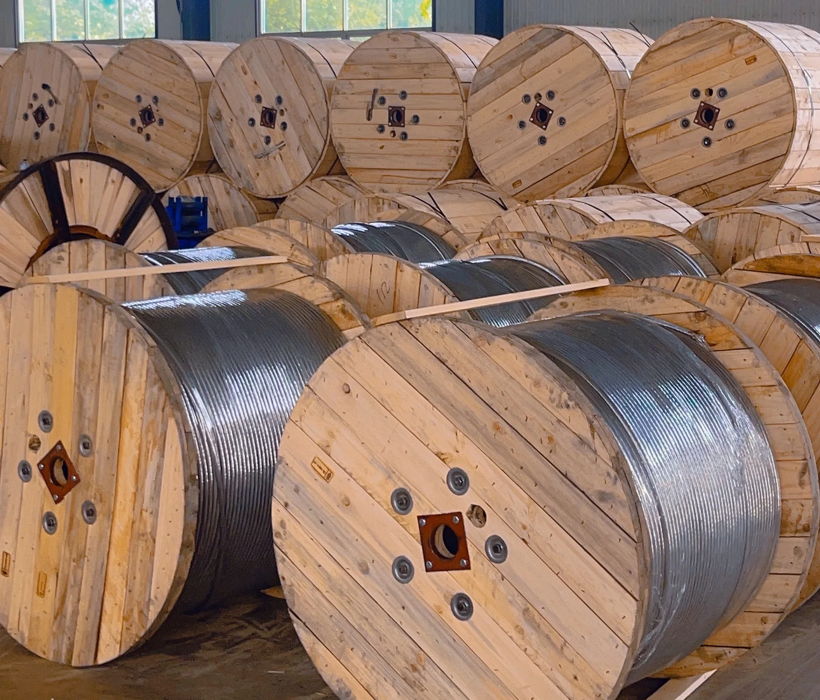 ACSR Aluminum Alloy Overhead High Voltage Power Cables 500kV| Alibaba.com