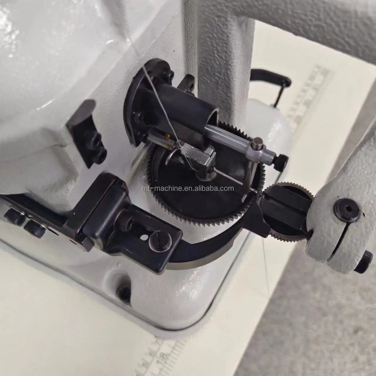 MT-600 Strobel Shoes High Capacity String Lasting Machine