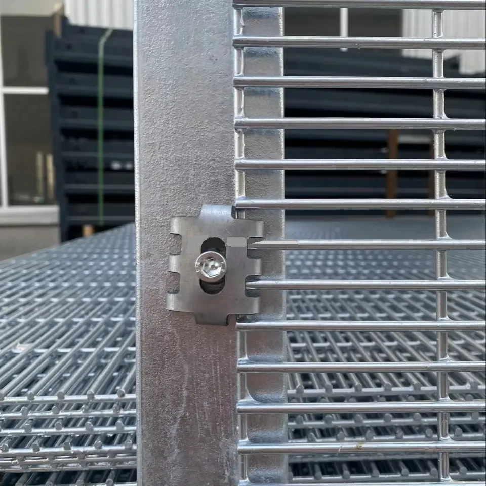 Galvanized Clear View Anti Theft Anti Cut Fence 358 Anti Climb High ...