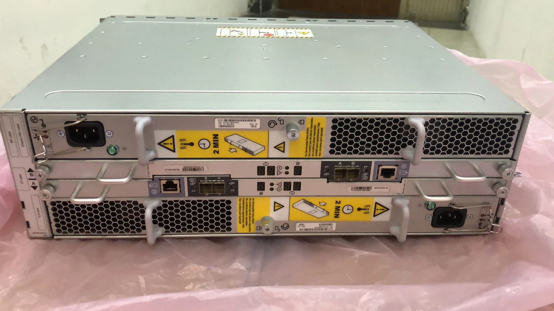 D4123F Unity 3U 15x3.5 Storage Devices Disk Array - Brand New