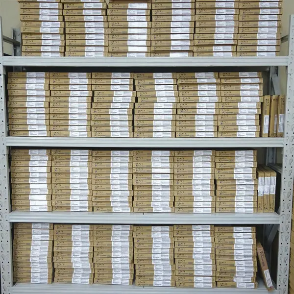 New Original 8-bit Microcontrollers Tqfp100 C8051f020 C8051f020-gqr ...