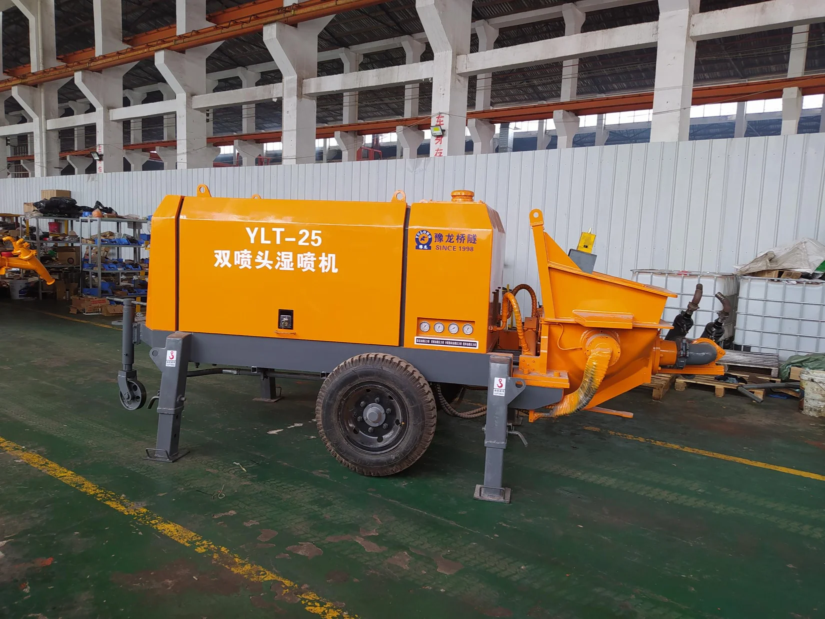 Tunnel Concrete Shotcrete Machine/ Small Shotcrete Pump Truck - Buy ...