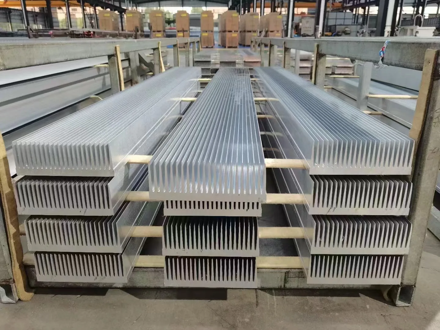 Pin Fin Linear Light - Efficient Heat Sink Solutions