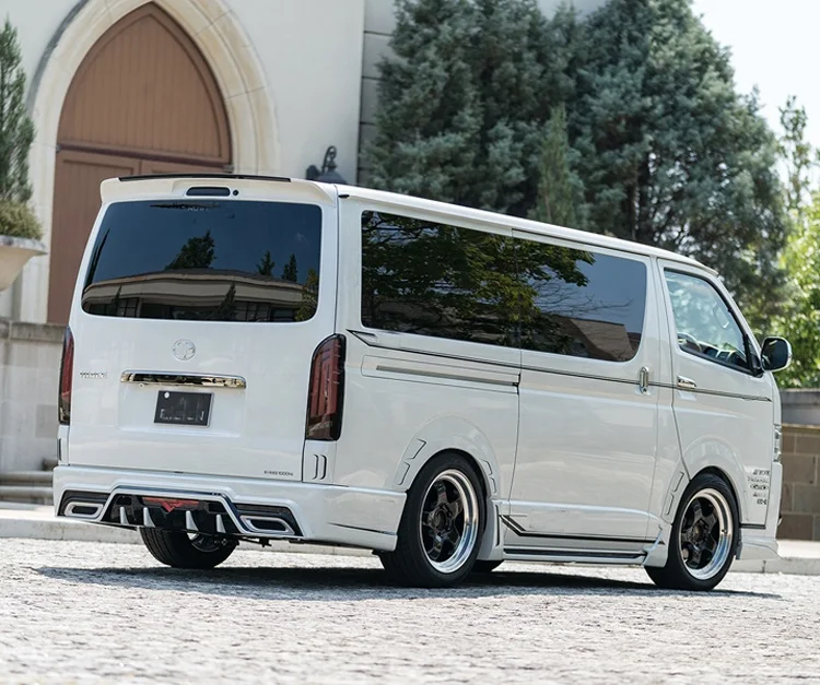 Hiace KDH200 Rowen Rear Bumper - Durable & Stylish