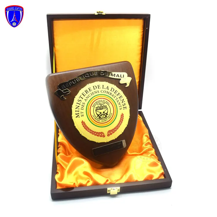 Royal of Oman Custom Wooden Shield Metal Award - Souvenir