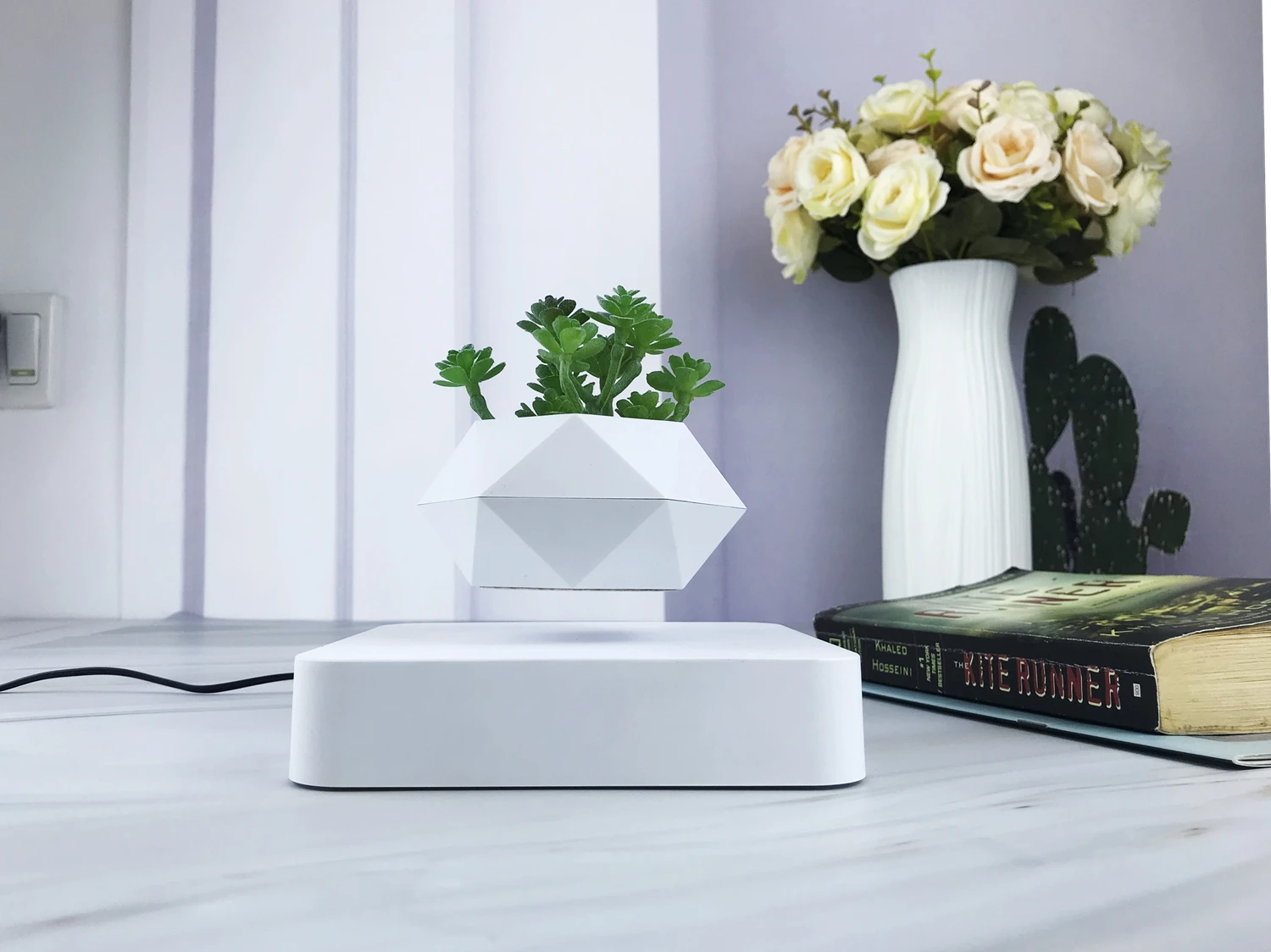 Magic Levitating Pot - Nordic Style Magnetic Flower Pot