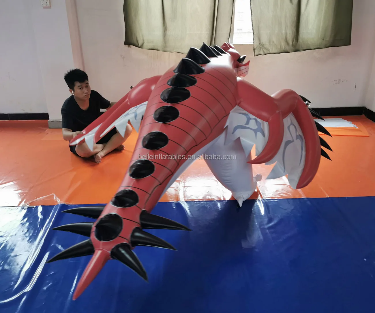Beile Custom New Design PVC Inflatable Squeak Fire Dragon