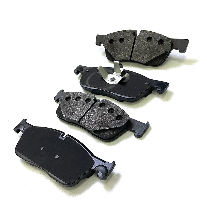 Car Auto Parts Front Brake Pad for Land Rover Discovery Sport 2014-2018 ...