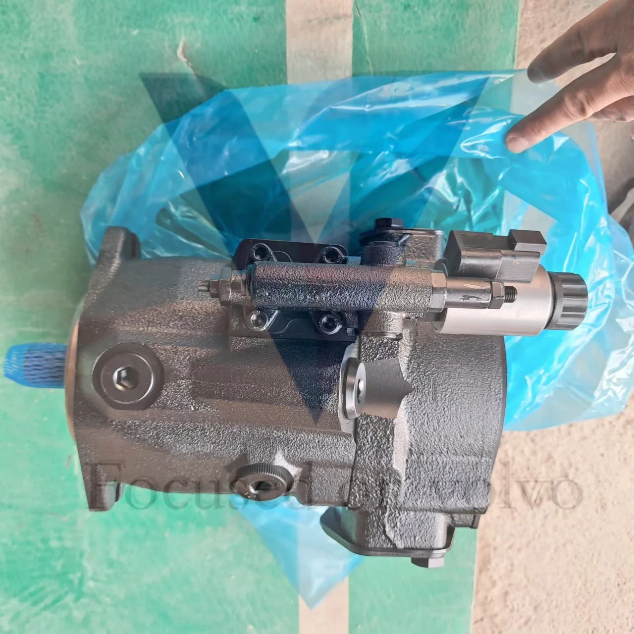 Acculated Dump Truck Hydraulic Pump Voe15020161 15020161 For A40f Fs ...