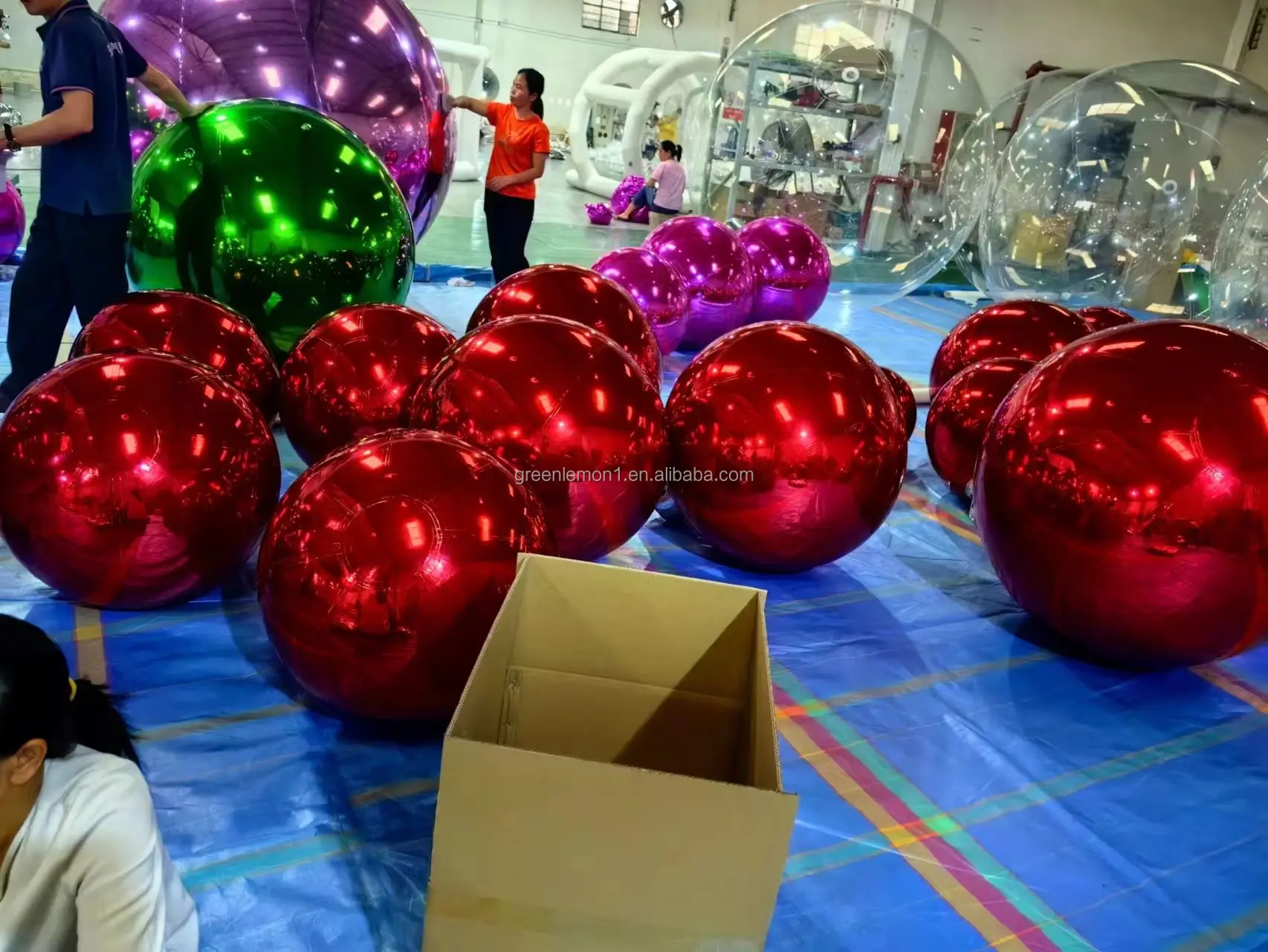 2024 Wedding Stage Inflatable Colorful Gold Mirror Ball Pvc Inflatable ...