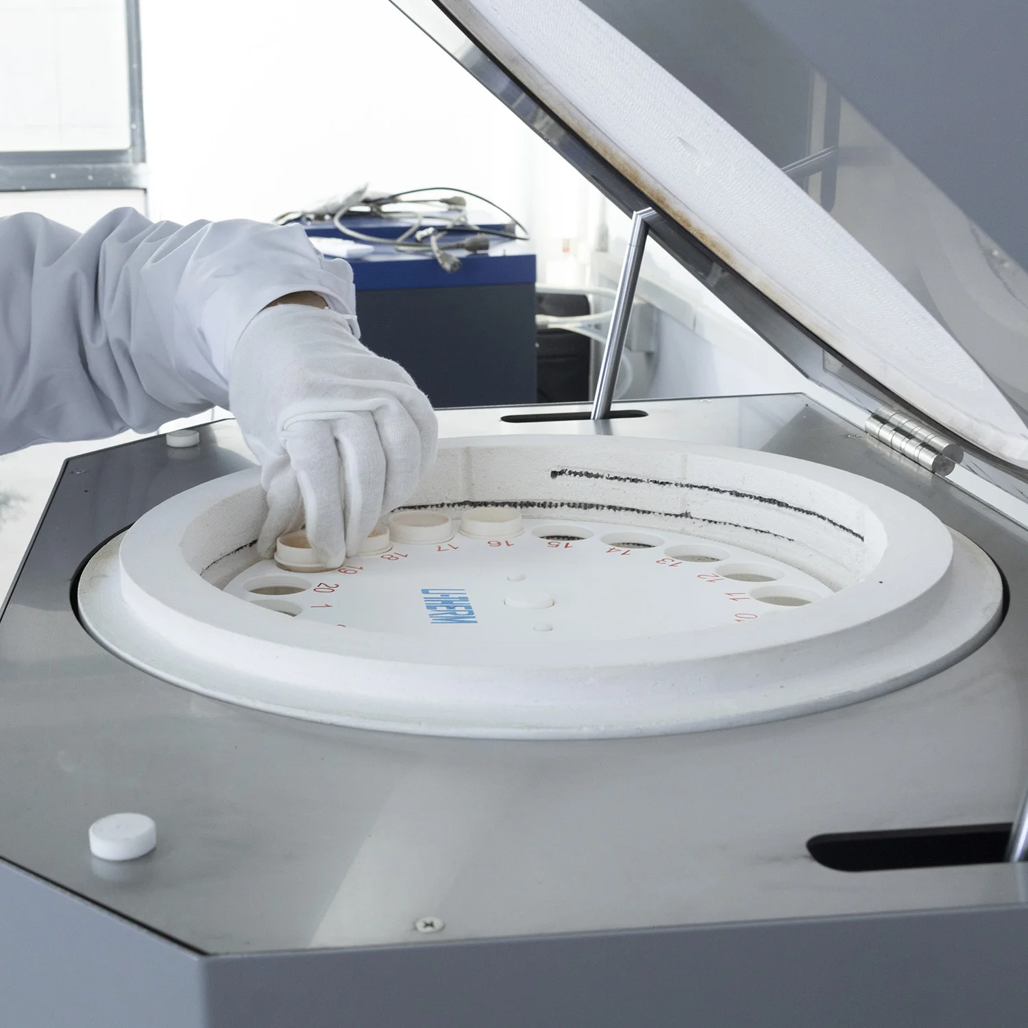 Automatic Coal Moisture Ash And Volatile Content Analyzer Ultimate And ...