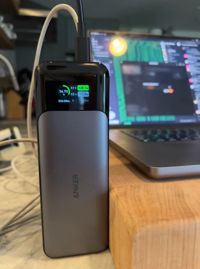 Anker 737 Power Bank Powercore 24k 24000mah 3-port Portable Fast ...