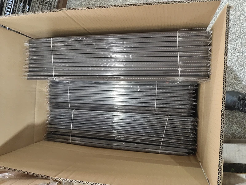 Custom Design Plastic European Car License Plate Frame European Number ...