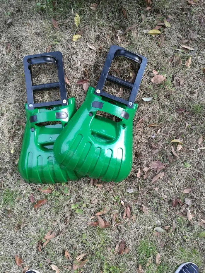 Lawn Debris Clearing Tool with Ergonomic Leaf Scoops| Alibaba.com
