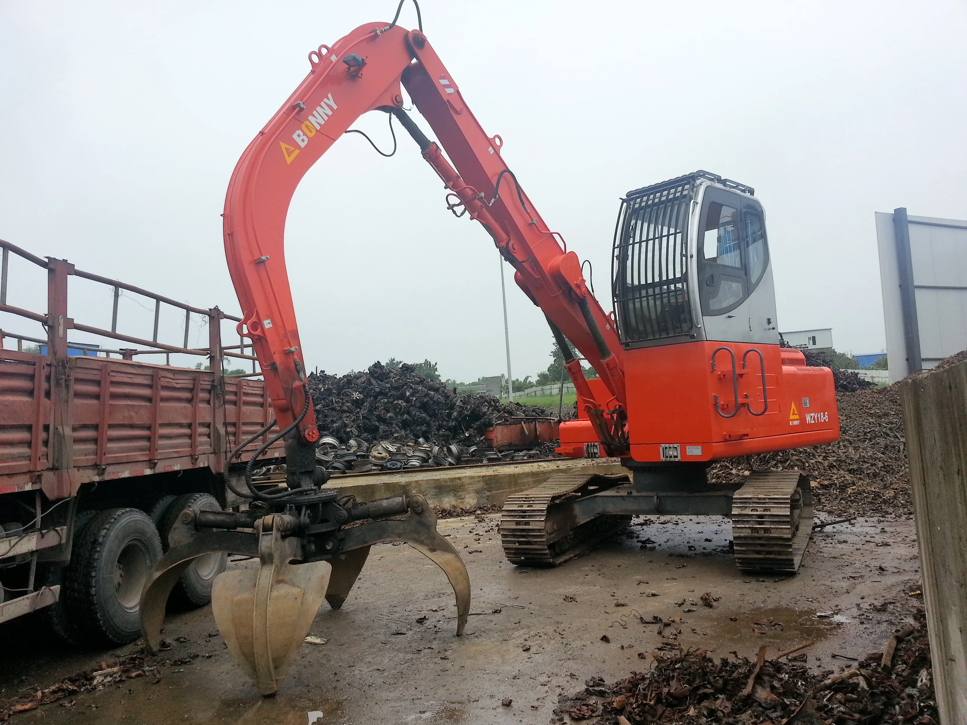 Factory Direct Sales of High Quality Multi-functional Grab Machine ...