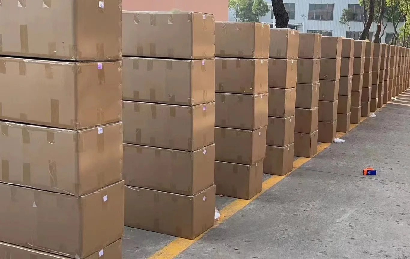 Shimmer Pneumatic Plate Wall Package for Events & Parties