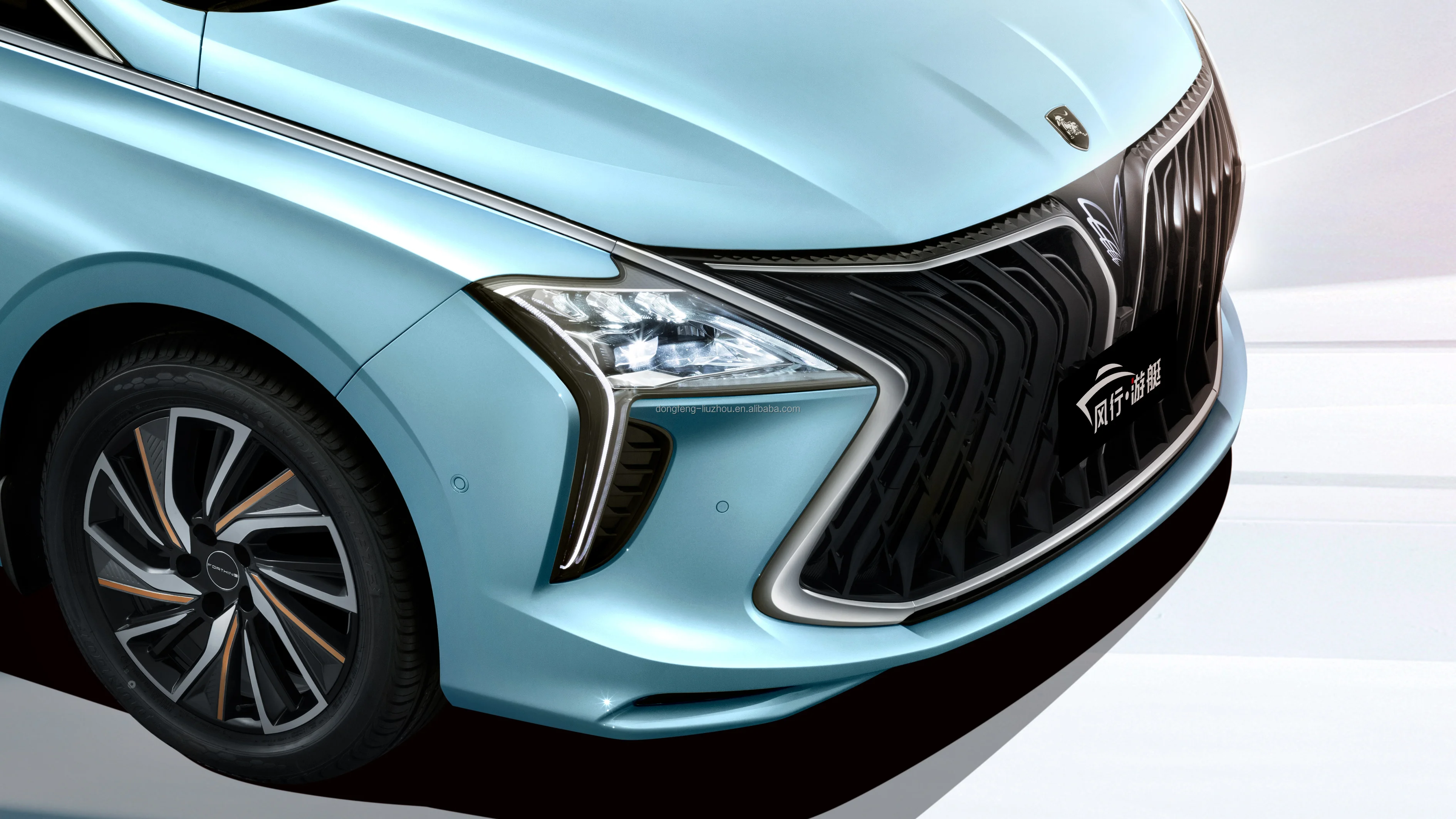 东风forthing全新系列hev高端豪华版mpv商务小客车phev - Buy Hev Mpv,新车,商务迷你巴士 Product on Alibaba.com