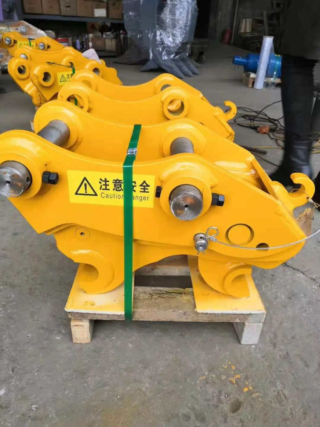 Universal Hydraulic/mechanical Tilt Rotating Macmax Quick Hitch Coupler ...