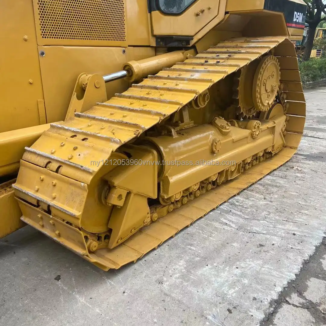 Japan Made Used Caterpillar D5M Dozer for Sale in Egypt