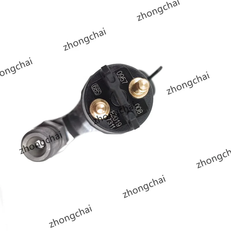 Engine Common Rail High Pressure Injector0445120008 Assembly Fuel ...