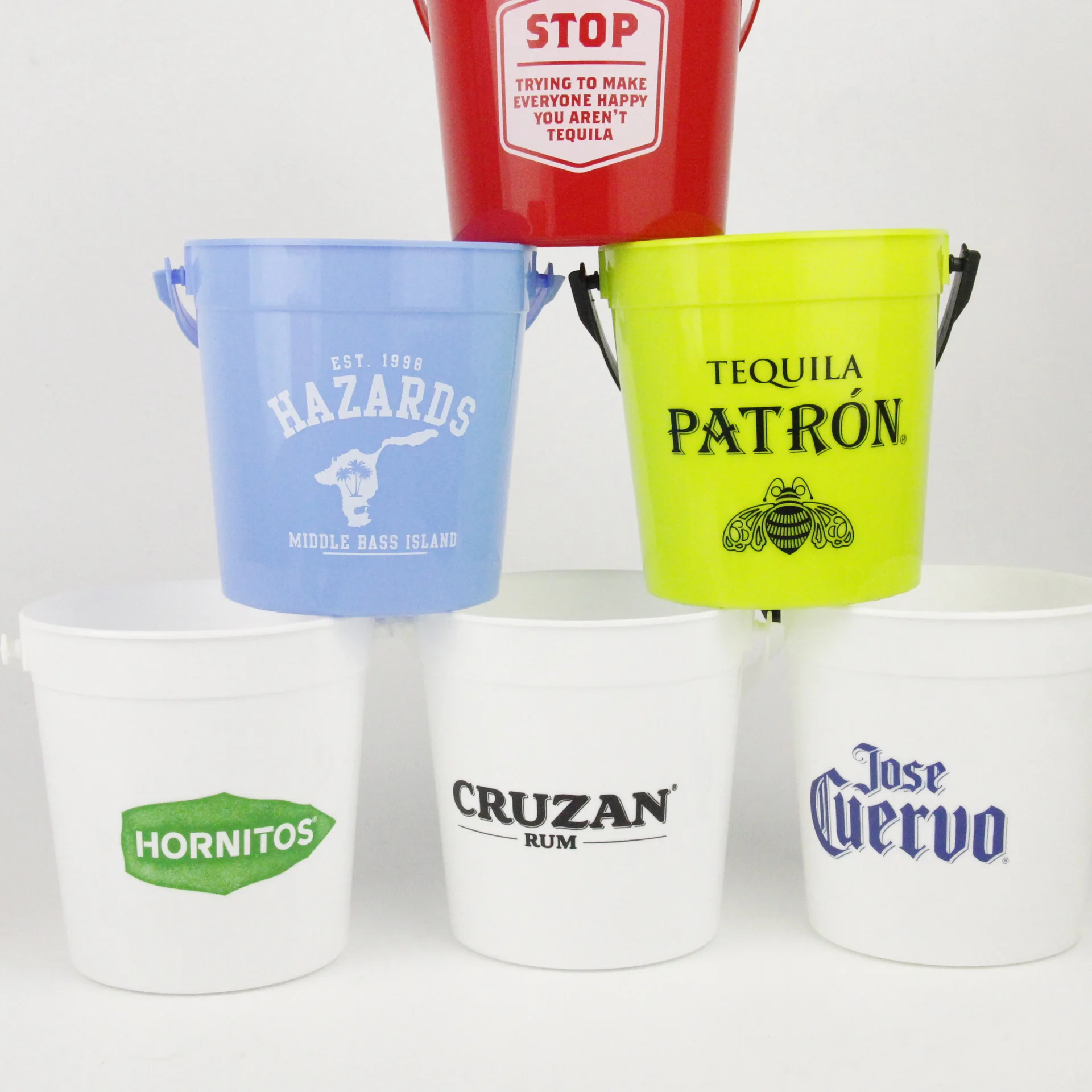Customized 32 Oz Plastic Cocktail Bucket - Perfect for Parties