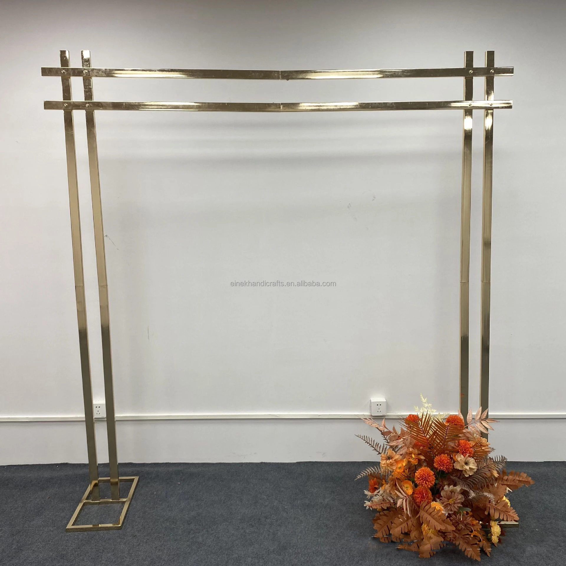 Wholesale Golden Metal Stage Backdrop Stand Wedding Backdrops Backdrop ...