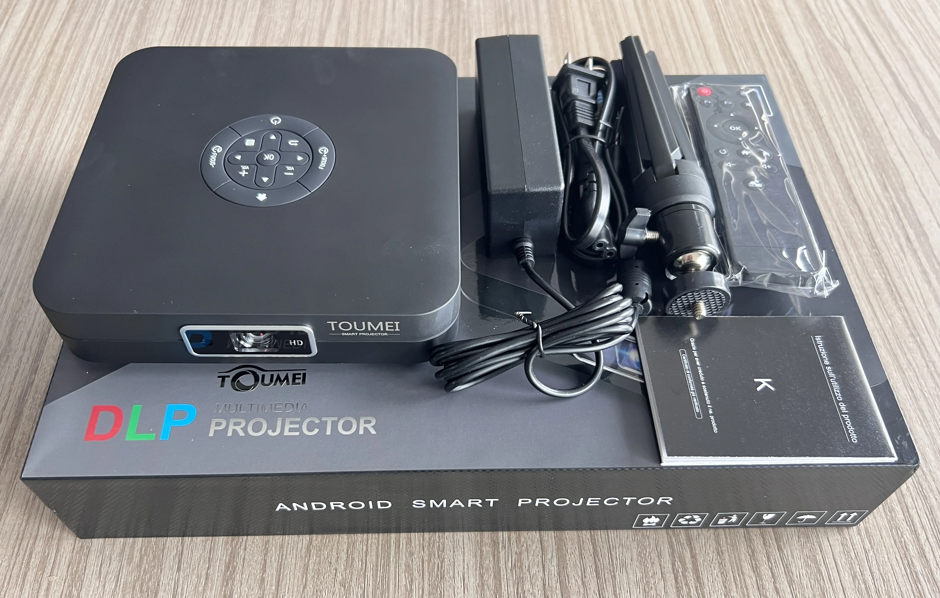 Wupro K1 Pico 3d智能dlp投影仪，带三脚架高清解码4k资源高亮度2.4g/5.0g Wifi视频便携式投影仪 - Buy 智能投影仪,Dlp投影仪,迷你投影仪 Product ...