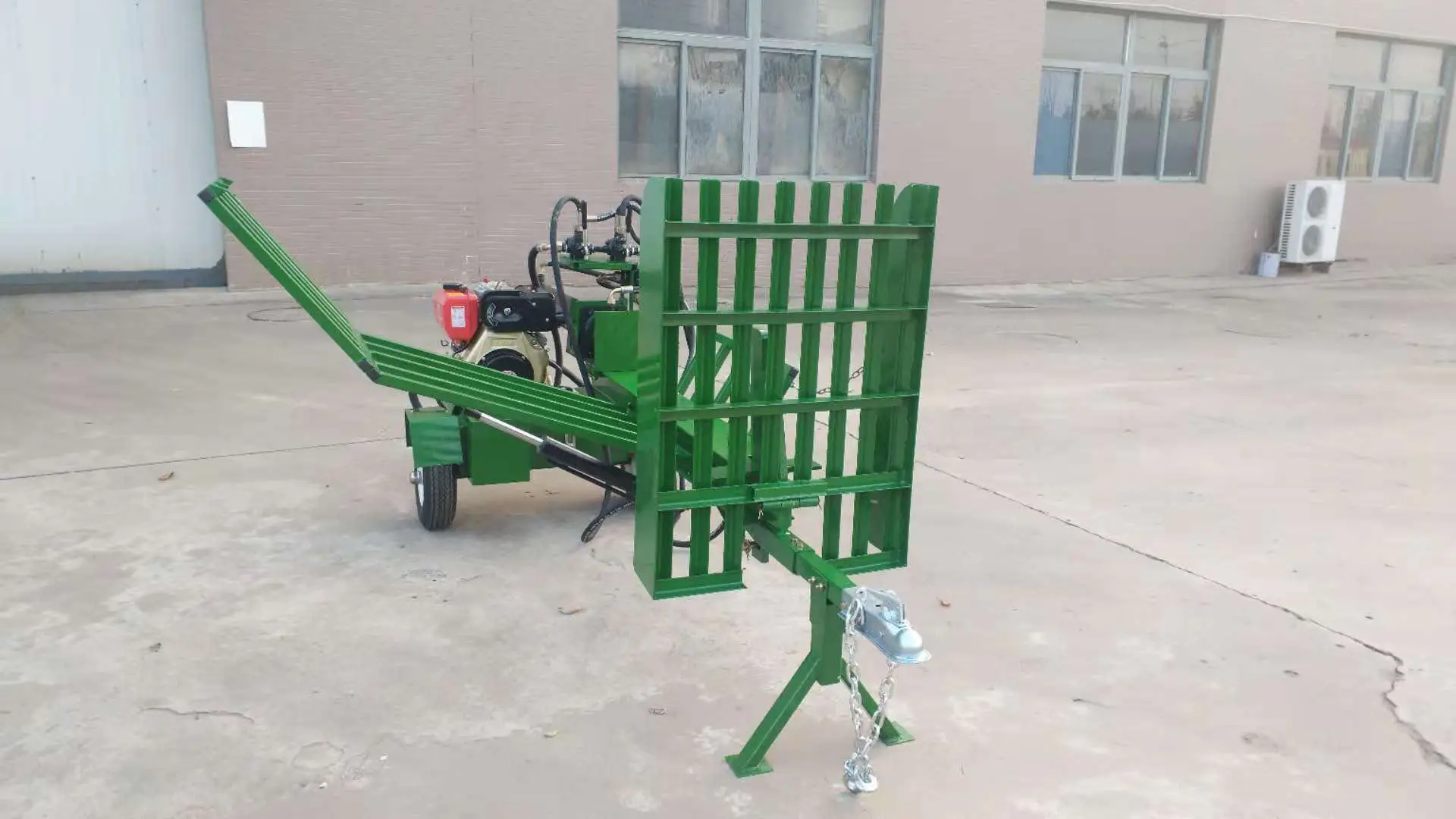 50 Ton Diesel Powered Log Splitter - Efficient Wood Cutting