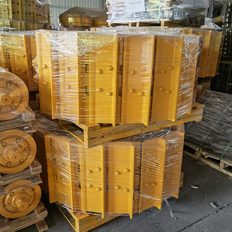 Excavator R200 Track Link Assembly Track Chain For Hyundai - Buy R200 ...