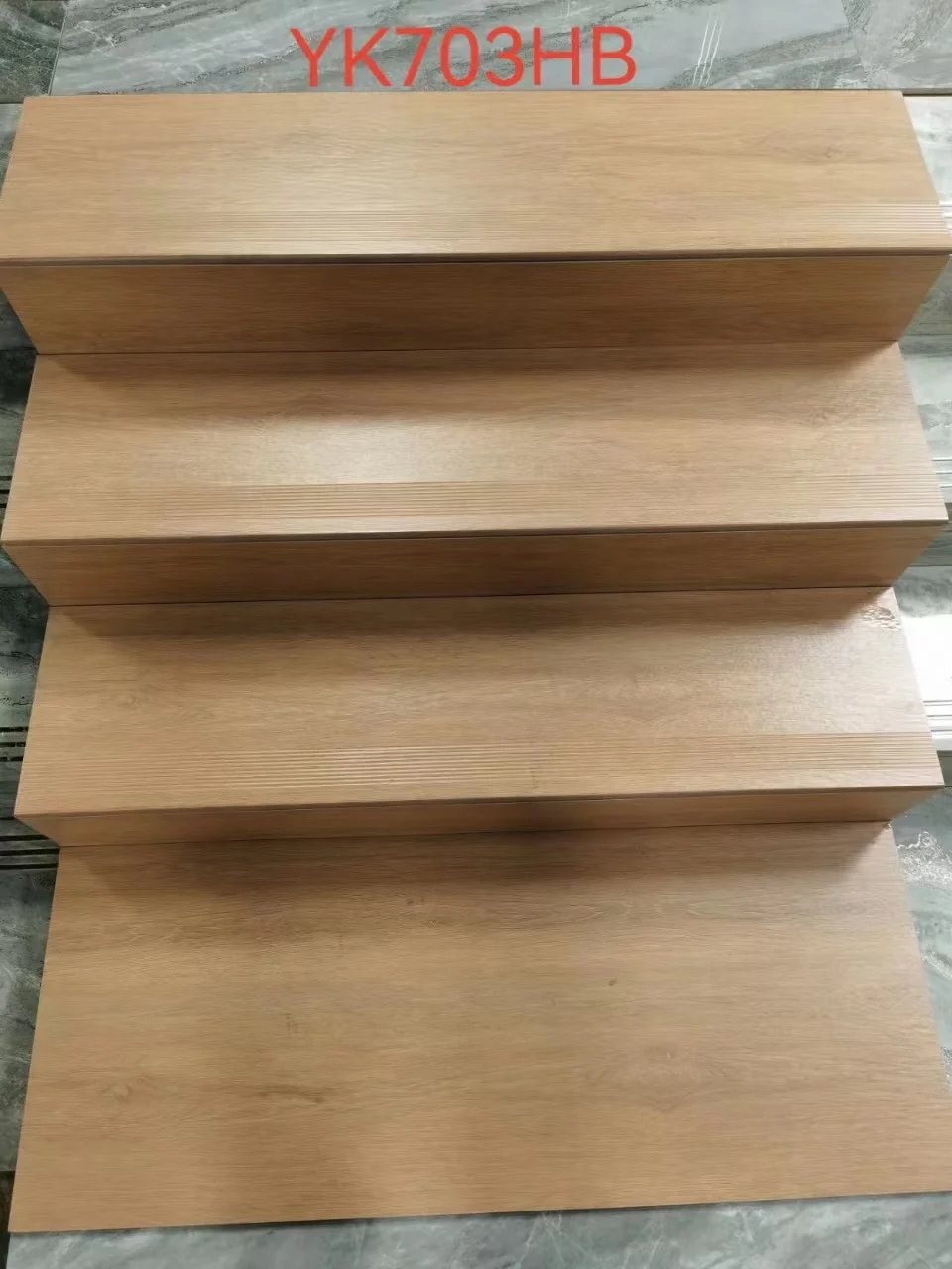 Anti Slip Wooden Look Stair Porcelain Tile 120*47 Cm Matte Outdoor ...