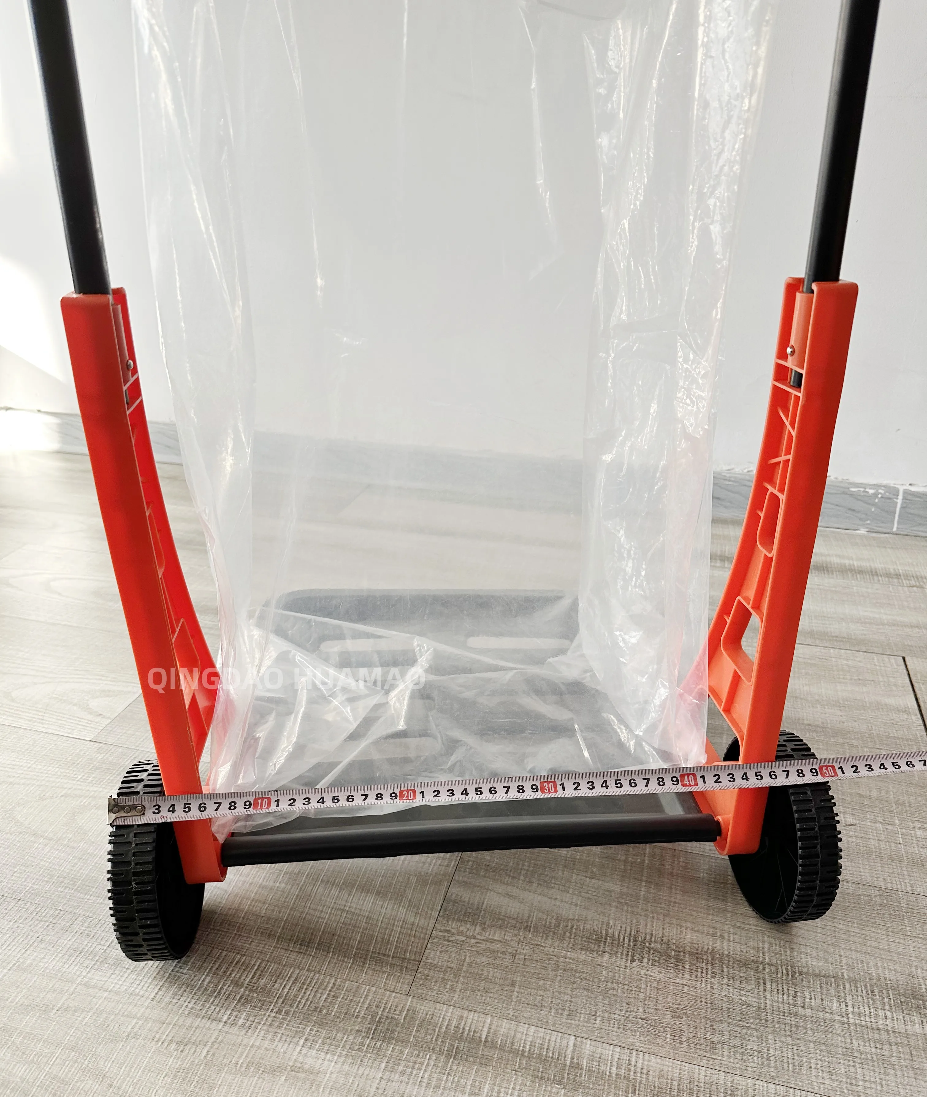 Dual-Wheeled Garden Waste Collecting Cart Standing Structure PP Storage ...