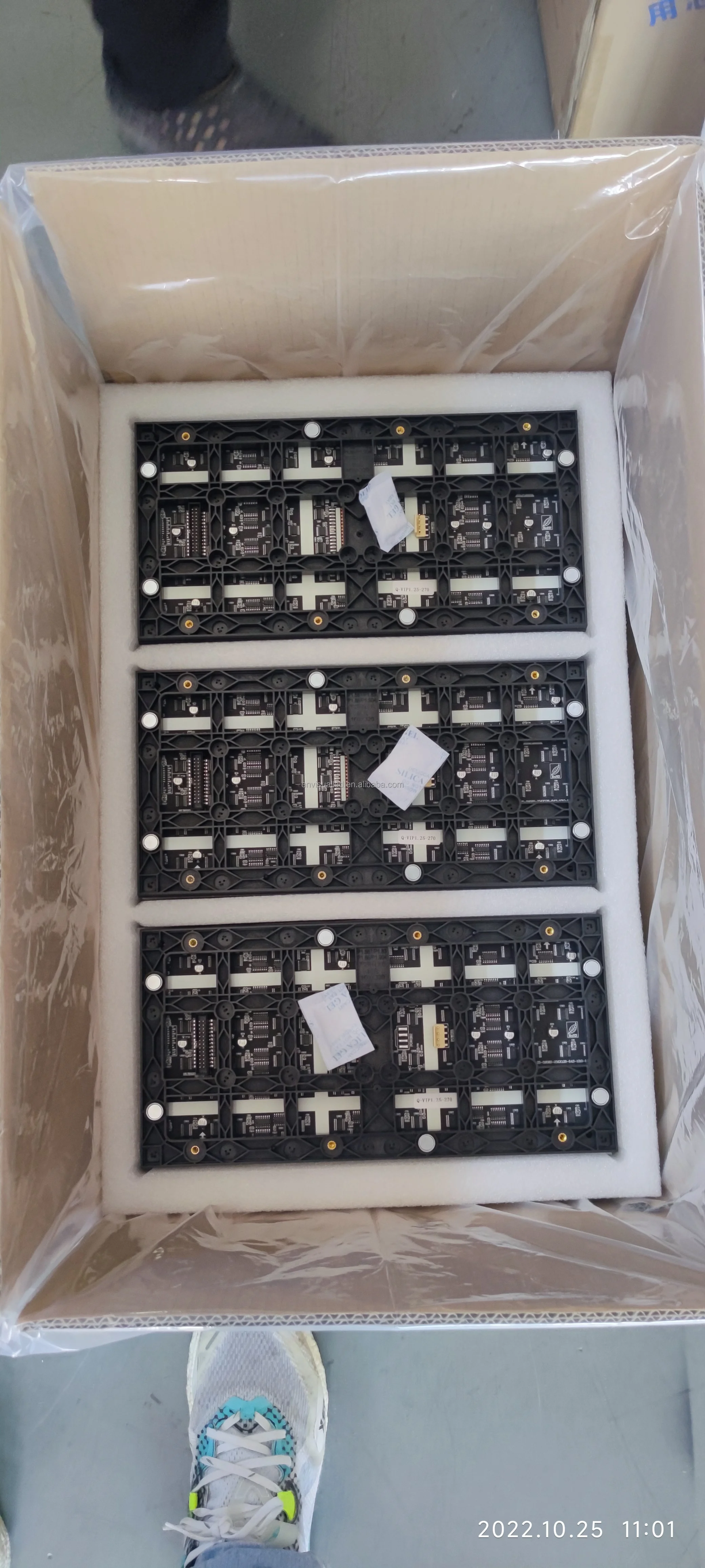 Spigot Goal Post Truss System for LED Displays & Lights