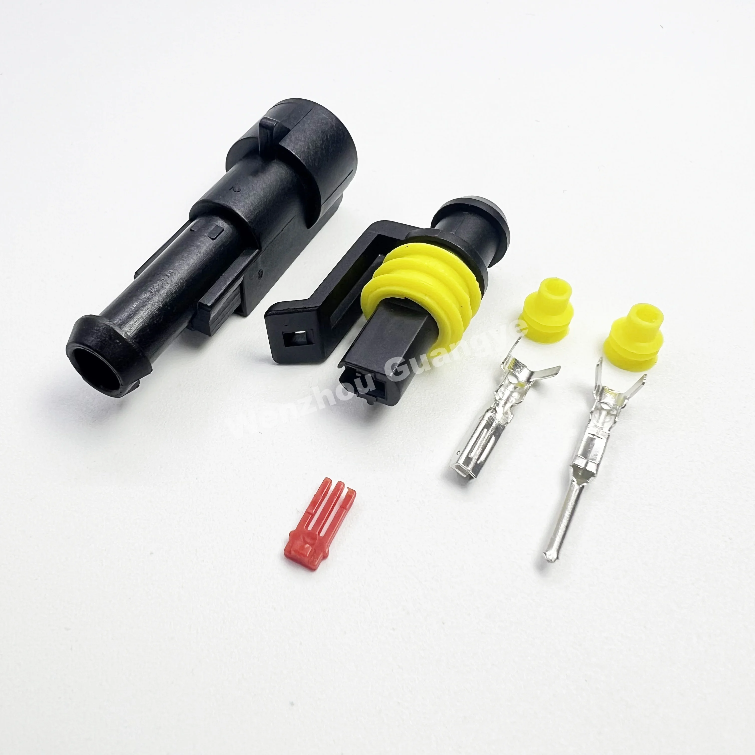 282079-1 282103-1 Female Superseal 1.5 Series 1 Pin Connectors
