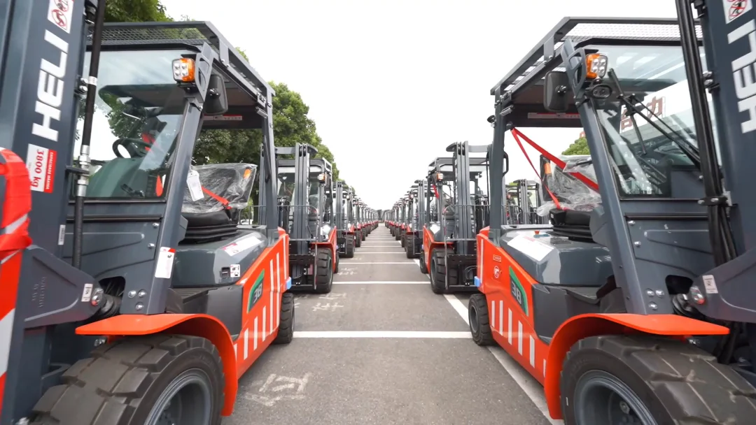 HELI G3 Series 3ton Li-Ion Forklift - Efficient & Reliable